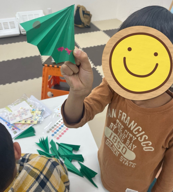 12月4日 toiroかしわ台② ☆壁面制作☆ | 神奈川県指定事業者toiro